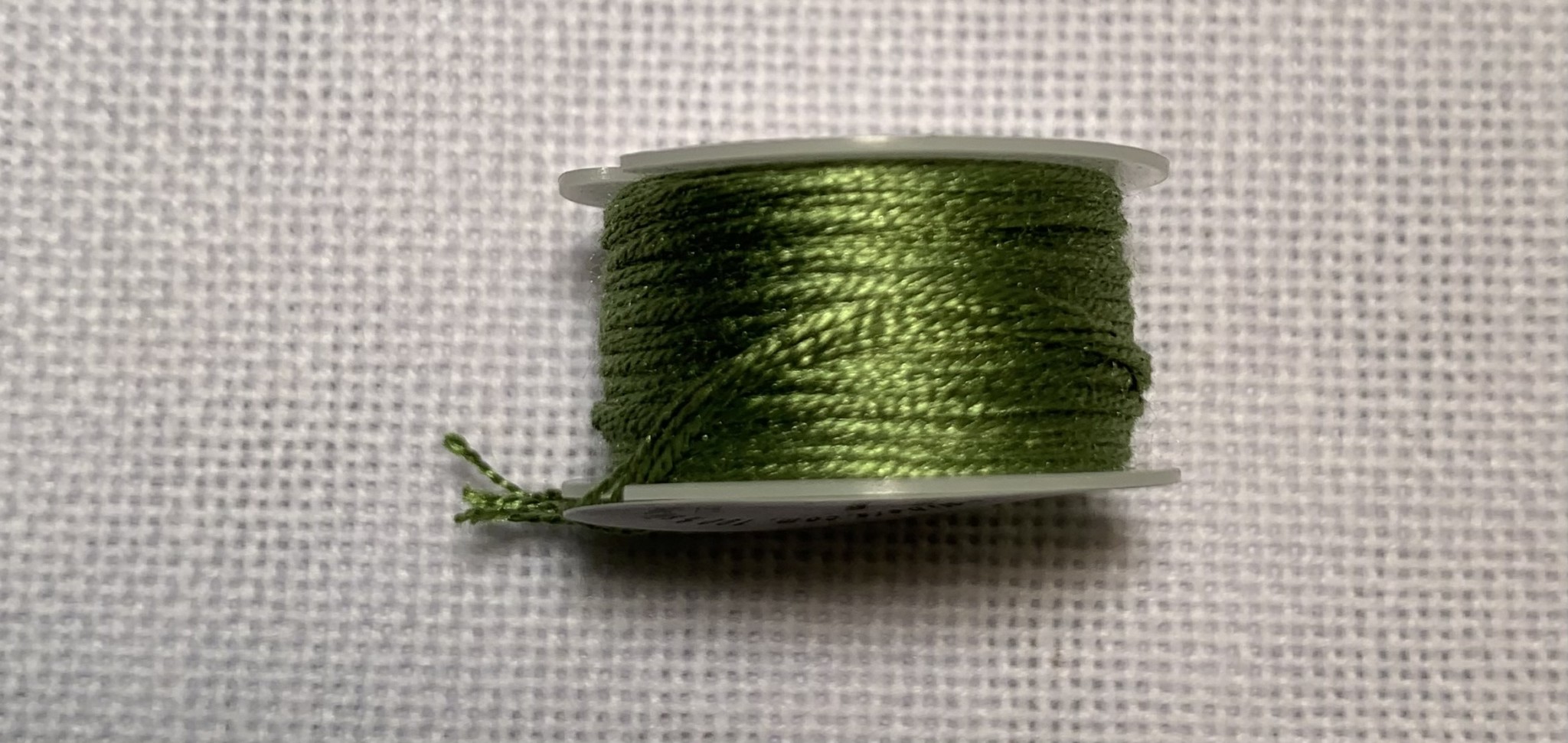 Luteous Green 3255 – Victoria Clayton, Dyer